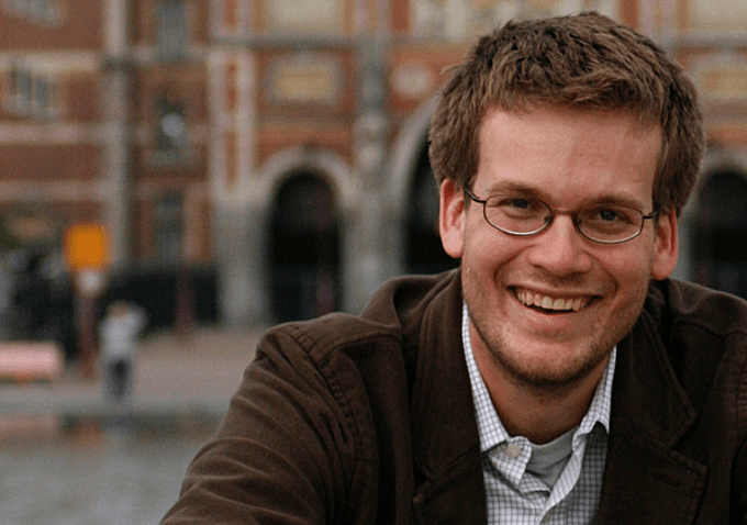 John Green & Using Social Media in Teaching – ITS Blog – Carleton College