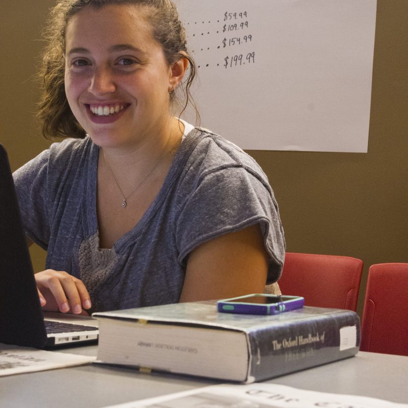 Behind the scenes at the Carletonian – News – Carleton College