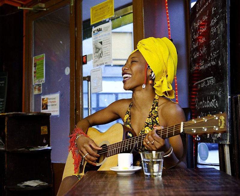 Renowned Malian singer-songwriter Fatoumata Diawara to appear May 5 ...