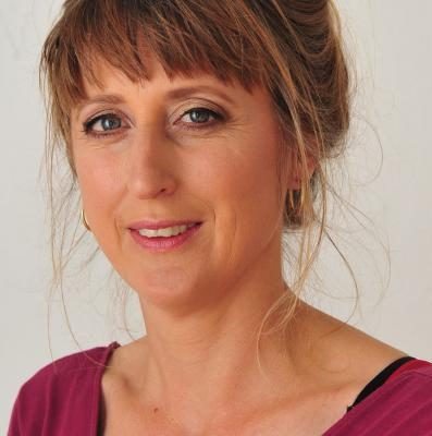 Featured Irish artist Ruby Wallis to appear in support of Carleton exhibit – News – Carleton College