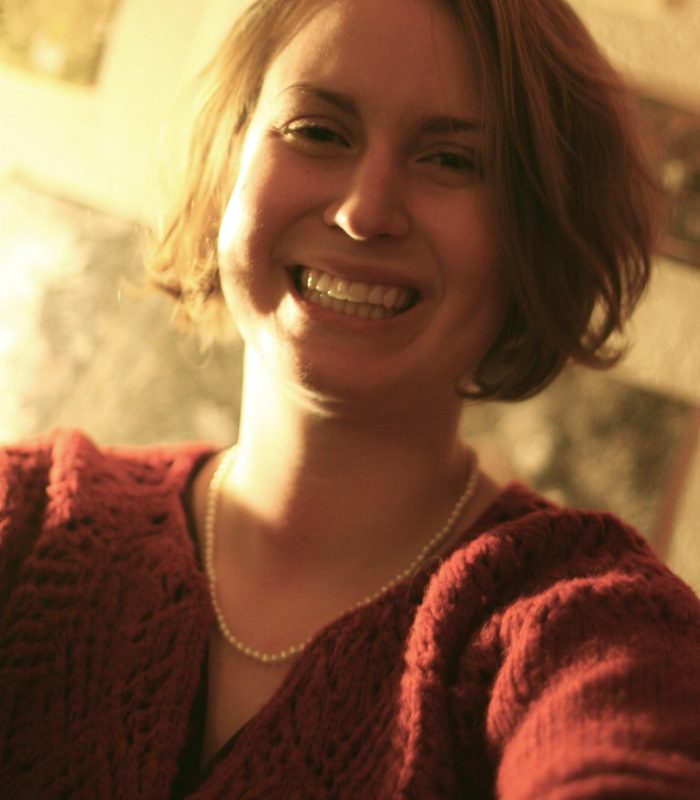 Elizabeth Gray: Buddy Extraordinaire – News – Carleton College