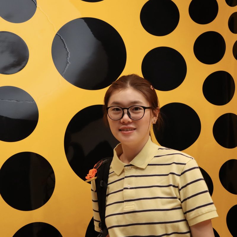 Lisa Li ’27 – Office of International Student Life – Carleton College