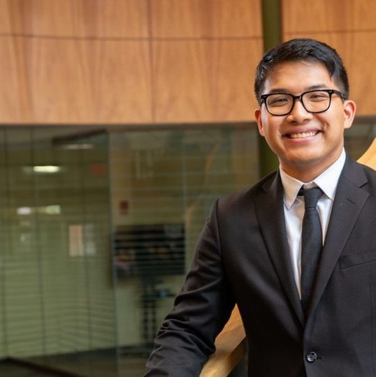 Jonathan Nguyen ’25 receives the Imagining America (IA) Joy of Giving ...