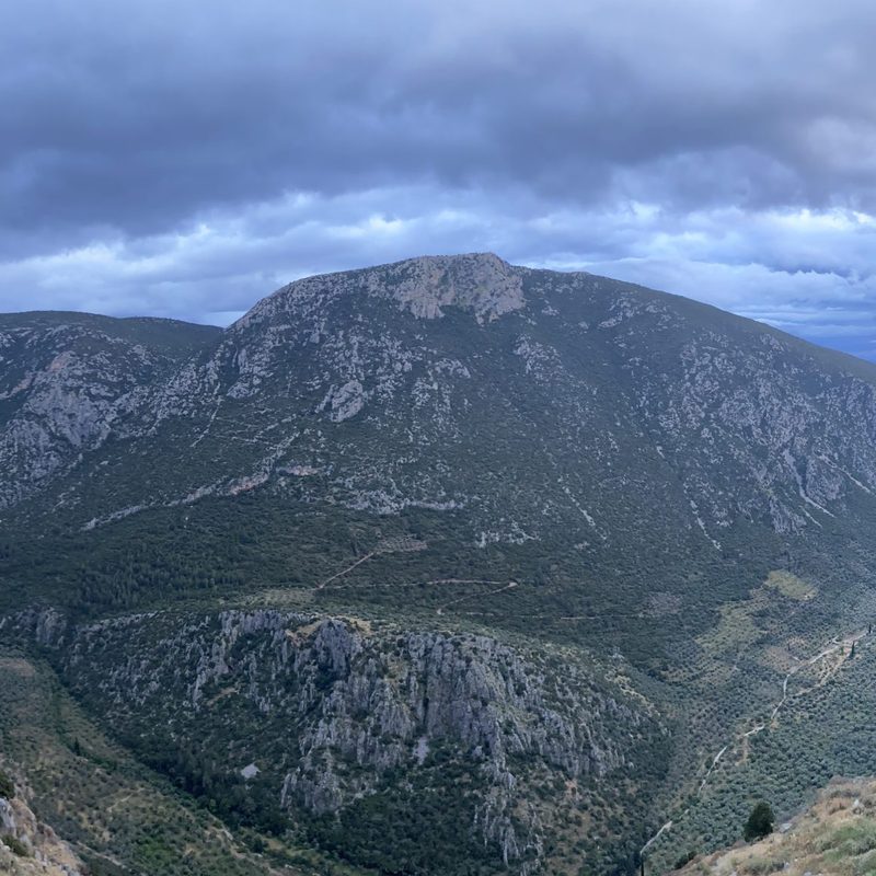 Picturing the Polis and its Religion – Greece at a Crossroads: History ...