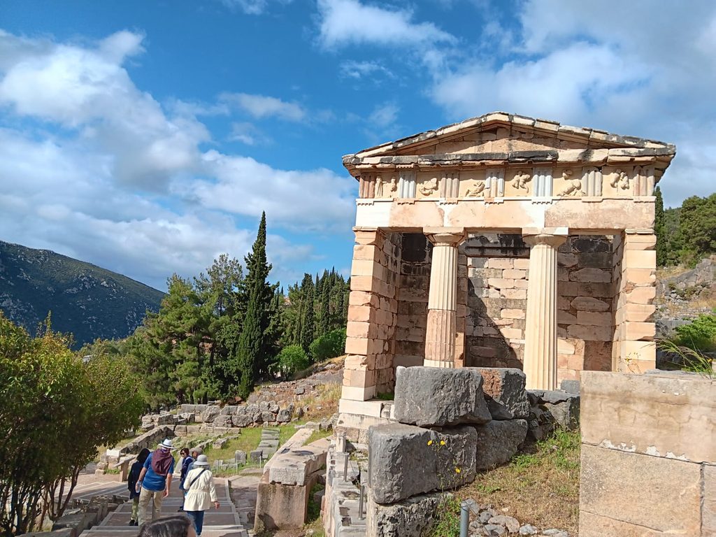 Week 7 – Trip to Delphi (and Central Greece) – Greece at a Crossroads ...