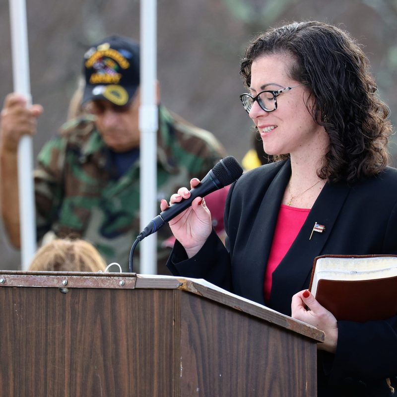 Rachel Meredith Fisher ’97 – Trish Ferrett Retires – Carleton College